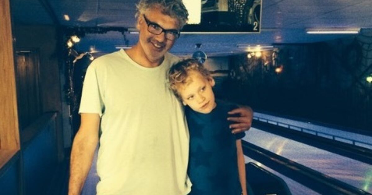 Jim wil een paarse caravan in zijn kamer | Sophi